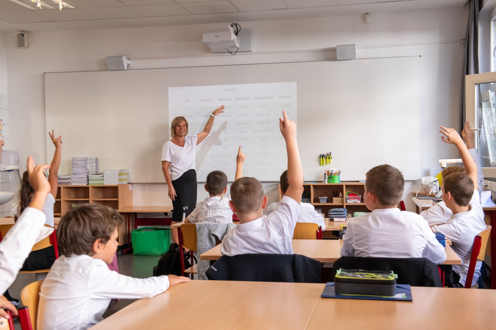 Schuljahreseröffnung im Audi Hungaria Schulzentrum Győr